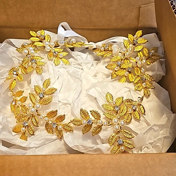 Sew Trendy | Accessories | Etsy Gold Filigree Leafed Halo Crown Woth ...